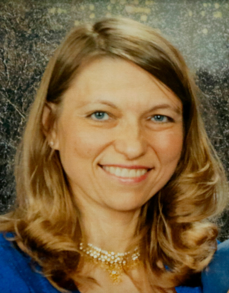 Anna Moses's Instagram, Twitter & Facebook on IDCrawl