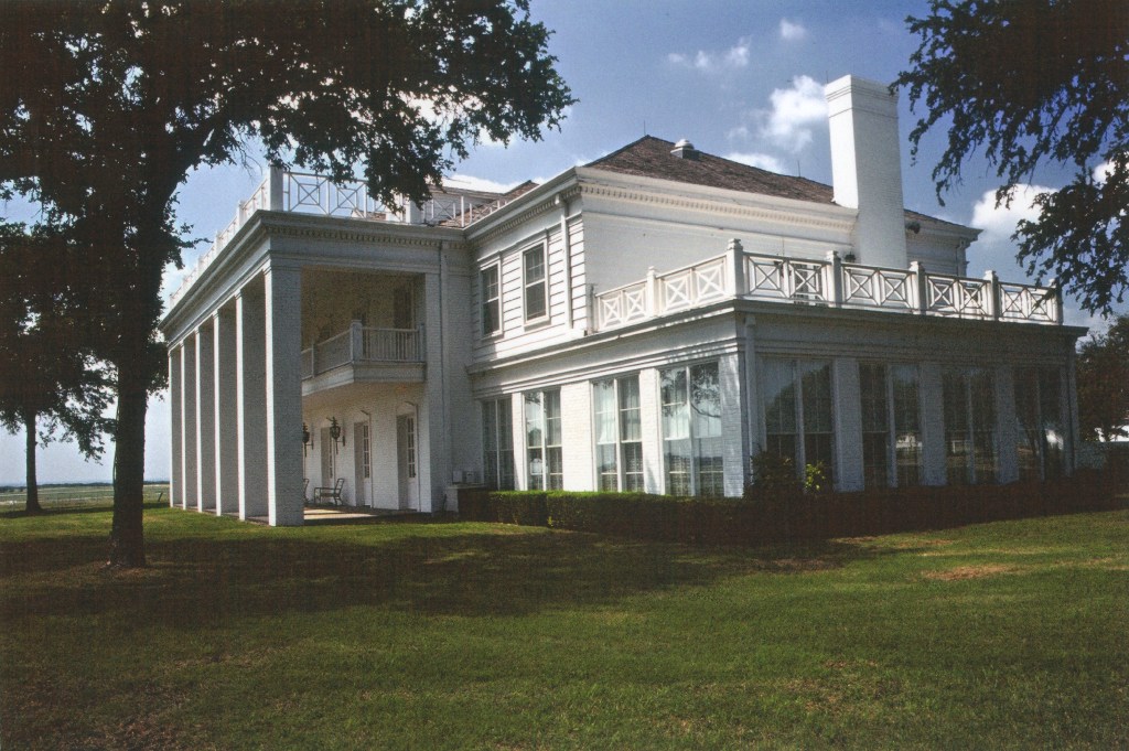 Cloyce Box's Southfork and fortune made him a king ... who had a great ...