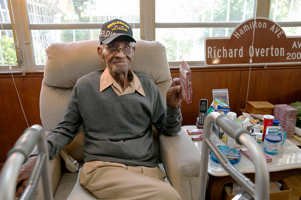 Richard Overton, Veteran dan Pria Tertua di AS Meninggal di Usia 112 ...