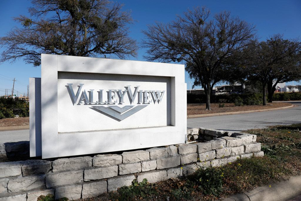 Valley View Center — and the plan to revive the area — is in shambles ...