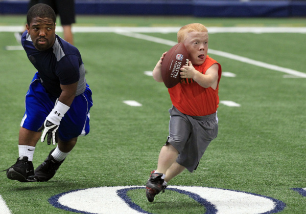 Dwarf Athletic Association football teams play for title at Cowboys ...